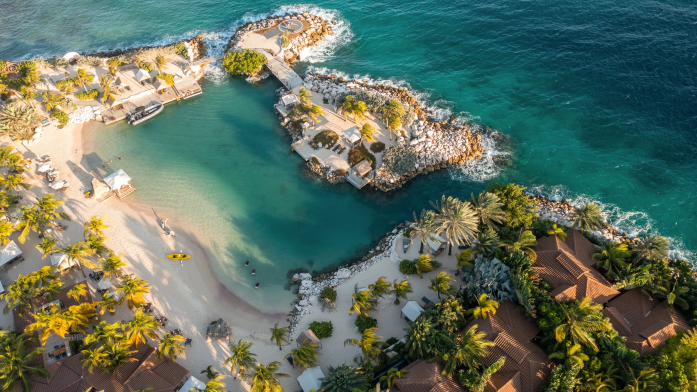 Baoase op Curacao bouwt in Strijd met Maritime Wet verder in de ...